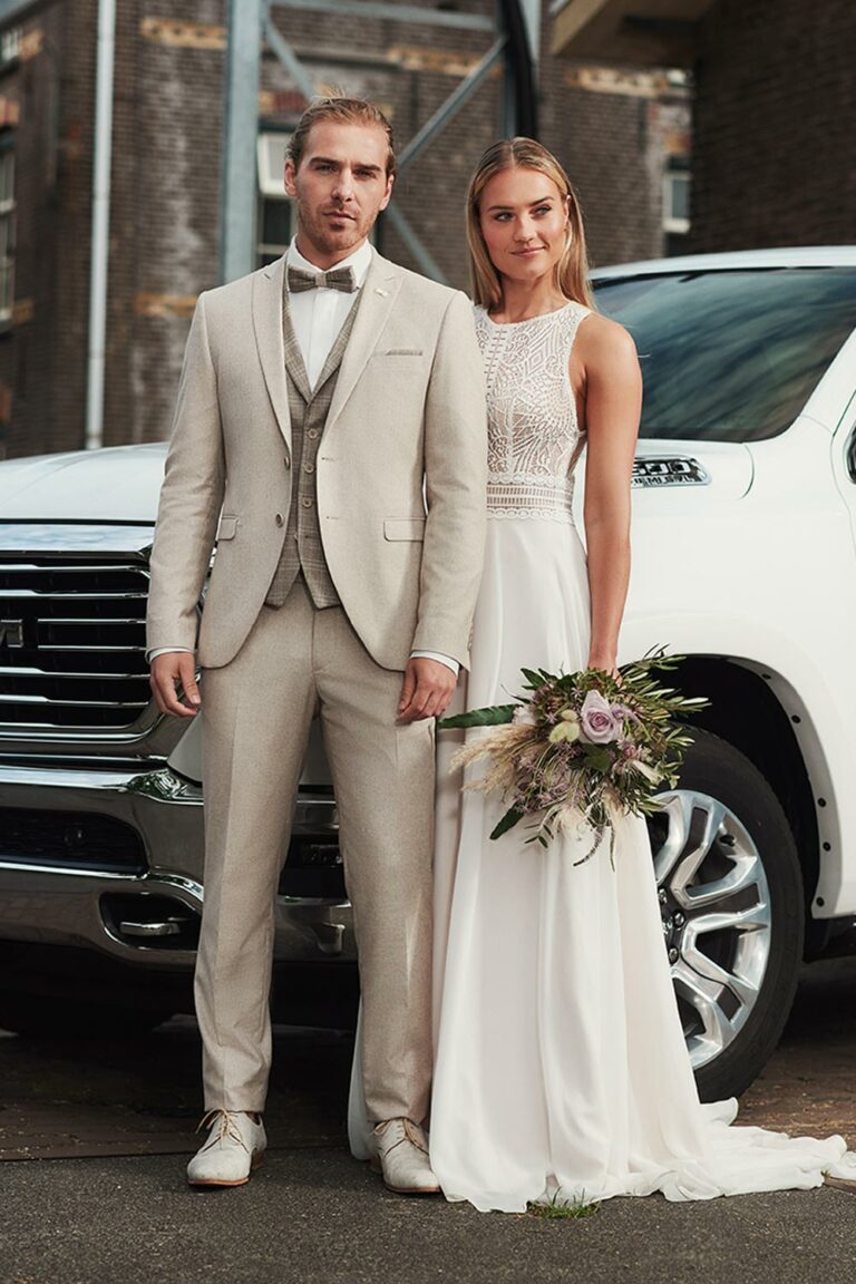 Hochzeitsanzüge | Brautmoden Boos